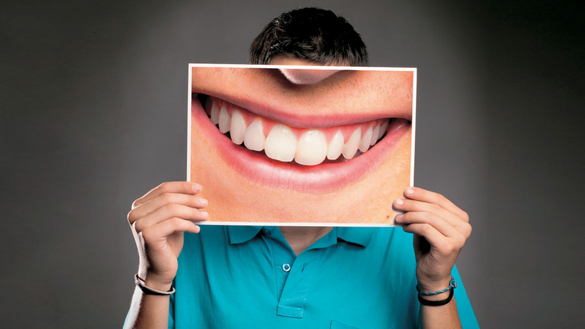 Sorridere ci fa sentire più felici? | Psicologia Contemporanea