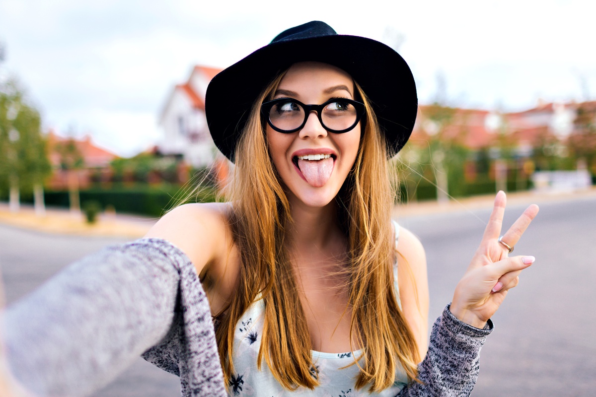 Selfie: che significato hanno? | Psicologia Contemporanea Selfie: che significato hanno? | Psicologia Contemporanea